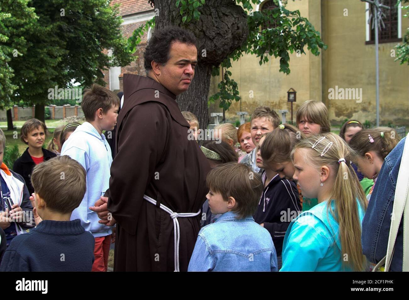 Saio francescano marrone immagini e fotografie stock ad alta ...