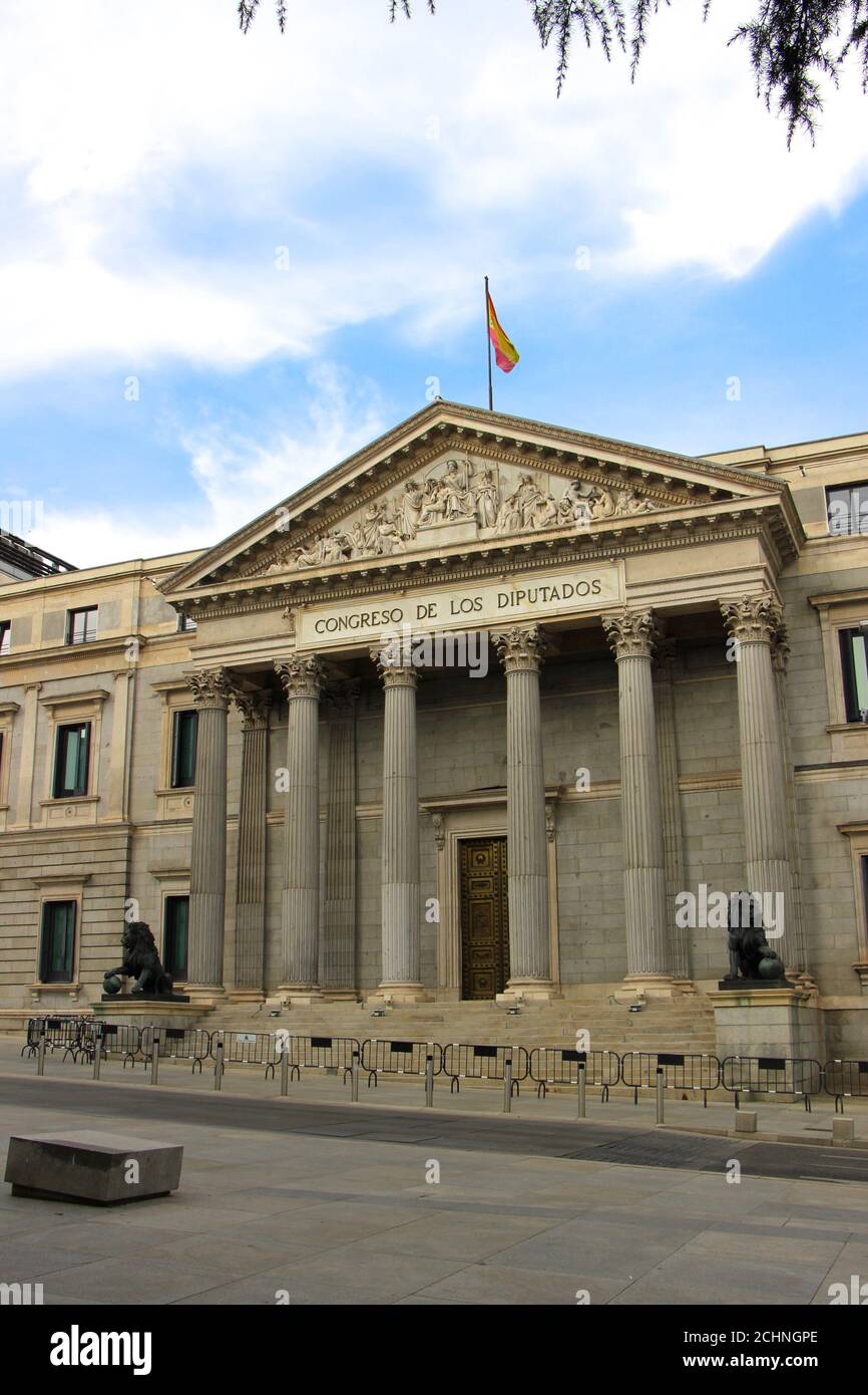Palacio de las cortes de espana immagini e fotografie stock ad alta ...