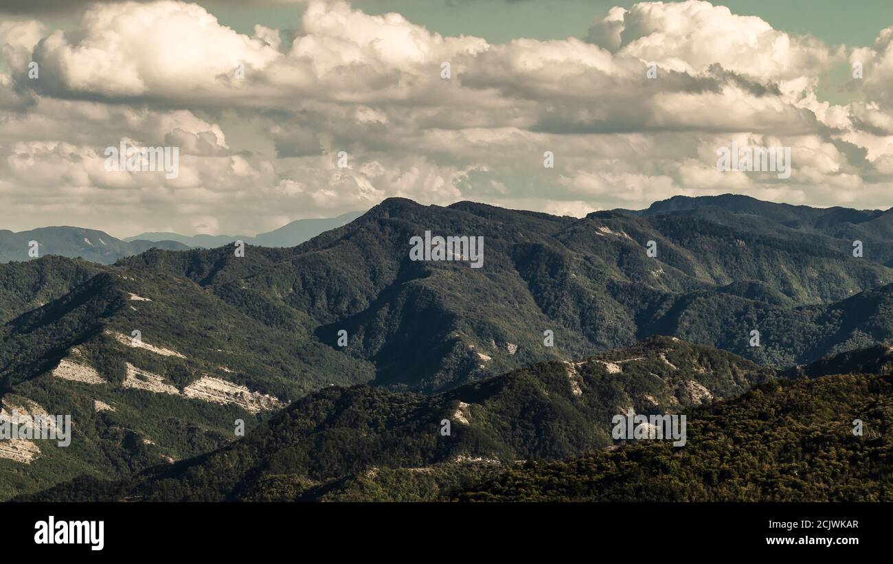 Appennini italiani immagini e fotografie stock ad alta risoluzione - Alamy