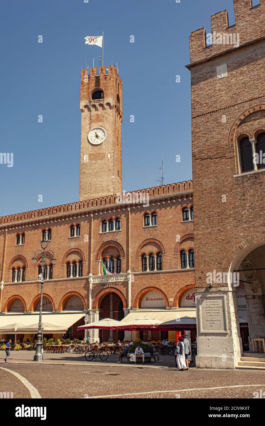 Piazza dei signori treviso veneto immagini e fotografie stock ad alta ...