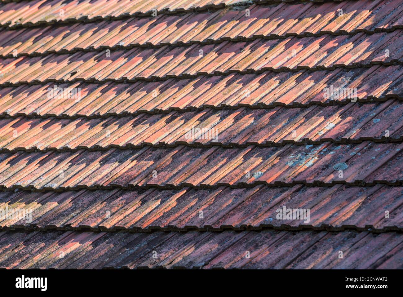 Alte dachziegel immagini e fotografie stock ad alta risoluzione - Alamy