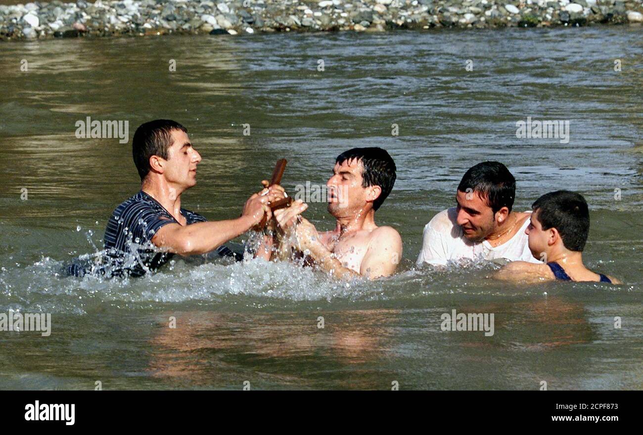 Shkumbin River Immagini e Fotos Stock - Alamy