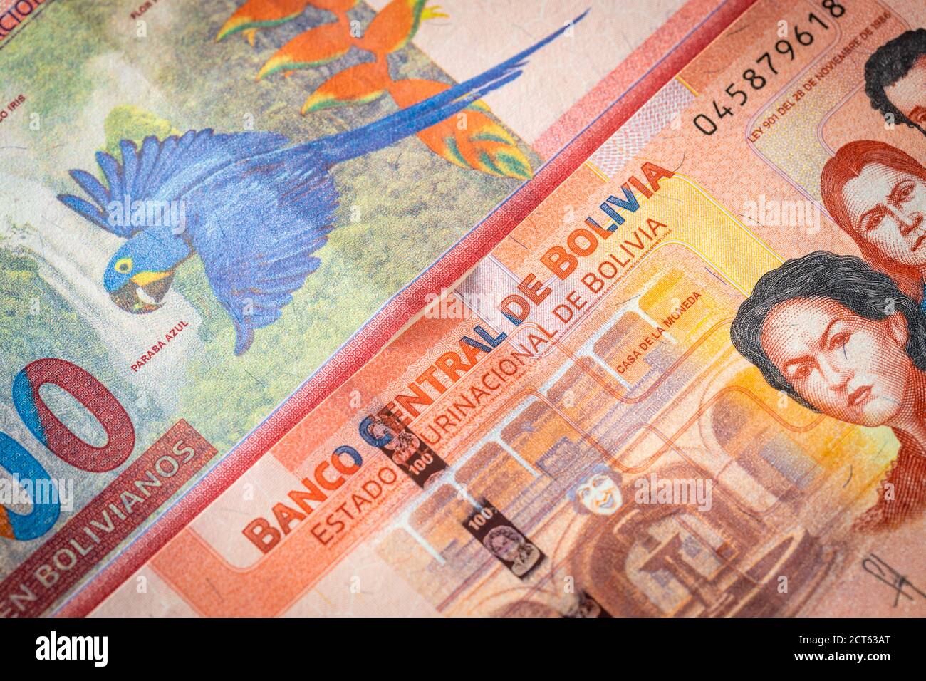 Moneta della Bolivia, banconote da 100 Bolivianos. Entrambi i lati ...