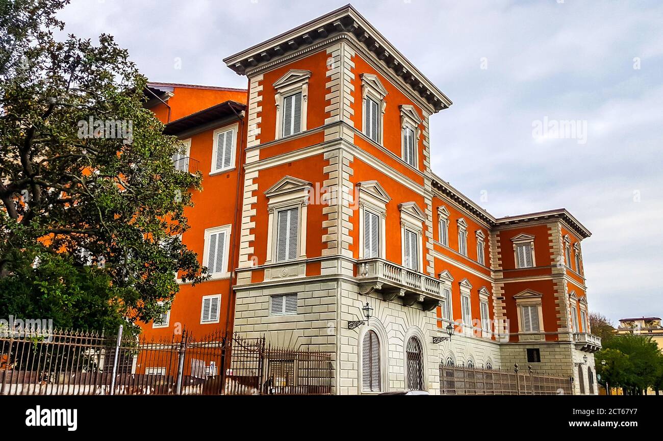 Palazzo Serristori è un palazzo in stile rinascimentale di Firenze ...