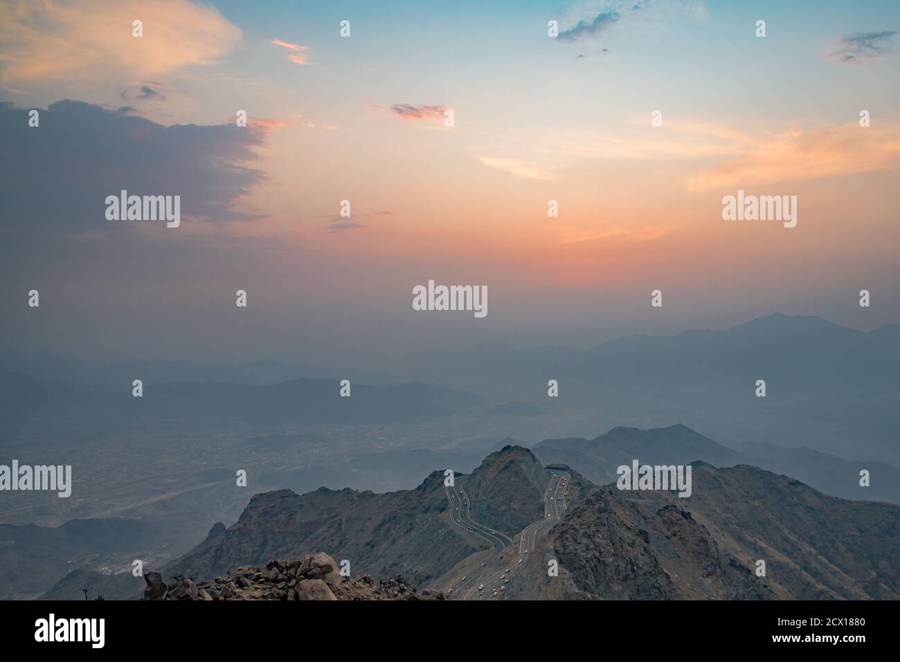 Al hada taif road immagini e fotografie stock ad alta risoluzione - Alamy