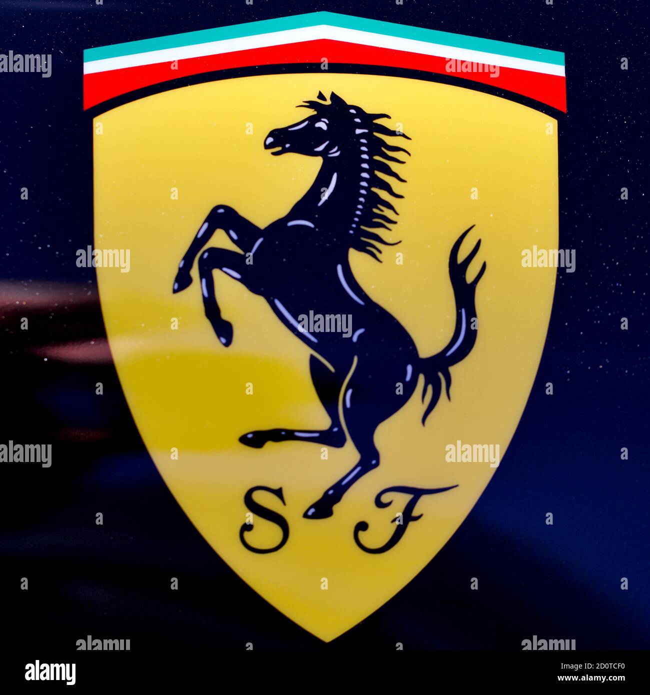 Distintivo iconico di ferrari immagini e fotografie stock ad alta ...