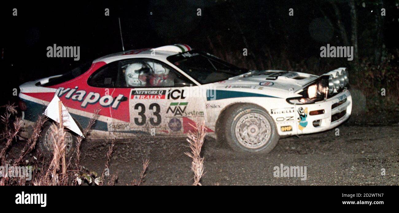 ANDREA NAVARRA E RENZO CASAZZA IN ITALIA NELLA TAPPA FORESTALE DYFANT ...