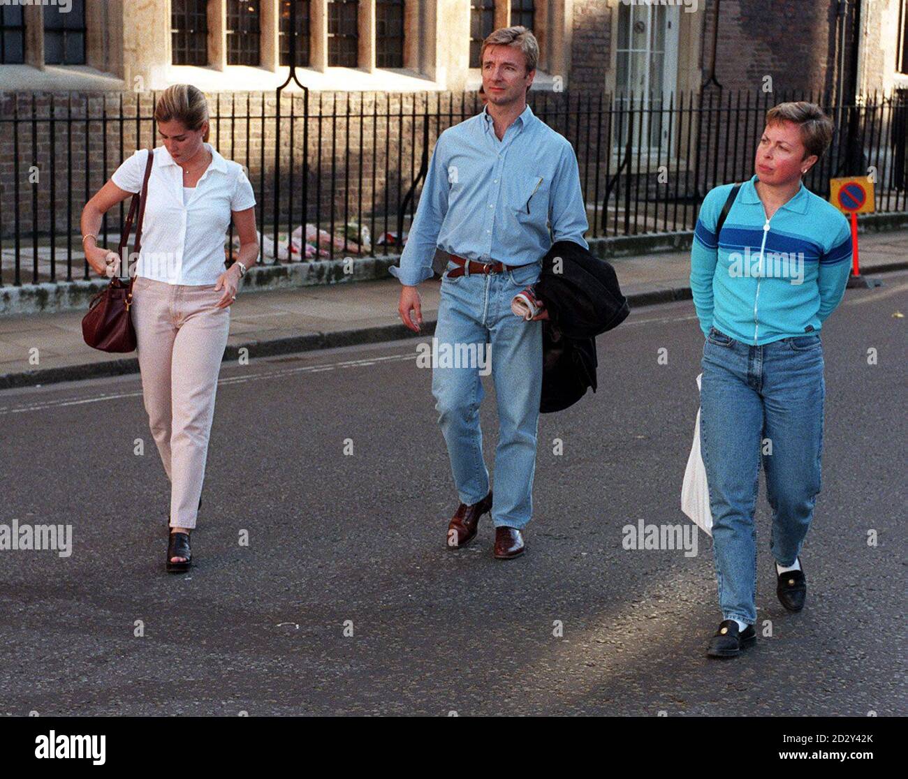 Jayne Torville (a destra) e Christopher Dean al St James's Palace, con ...