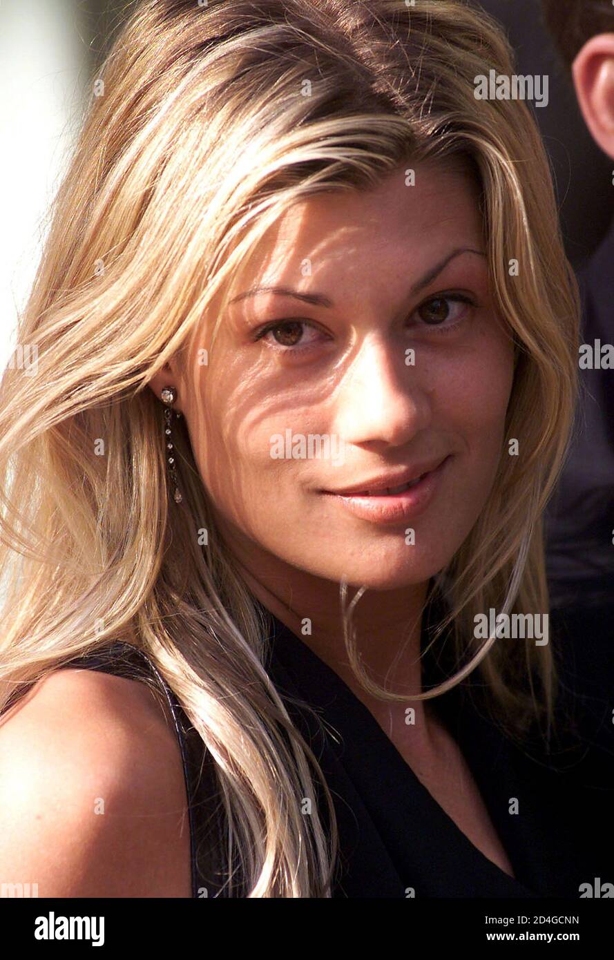 Arriva La Presentatrice Televisiva Tania Strecker Immagini e Fotos ...