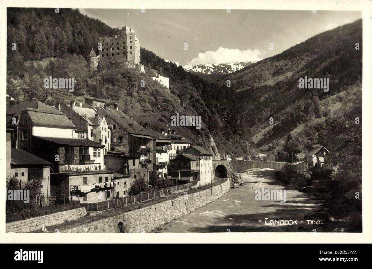 Schloss landeck immagini e fotografie stock ad alta risoluzione - Alamy