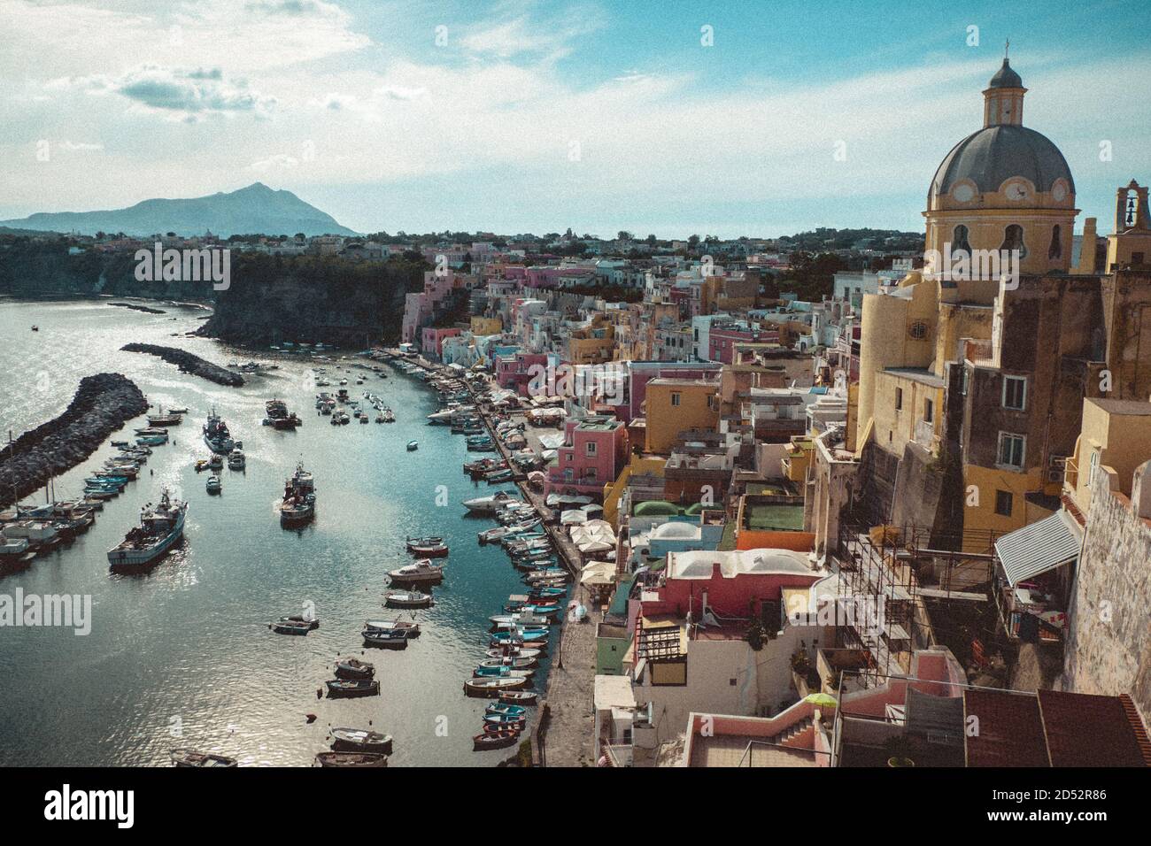 Insel procida immagini e fotografie stock ad alta risoluzione - Alamy