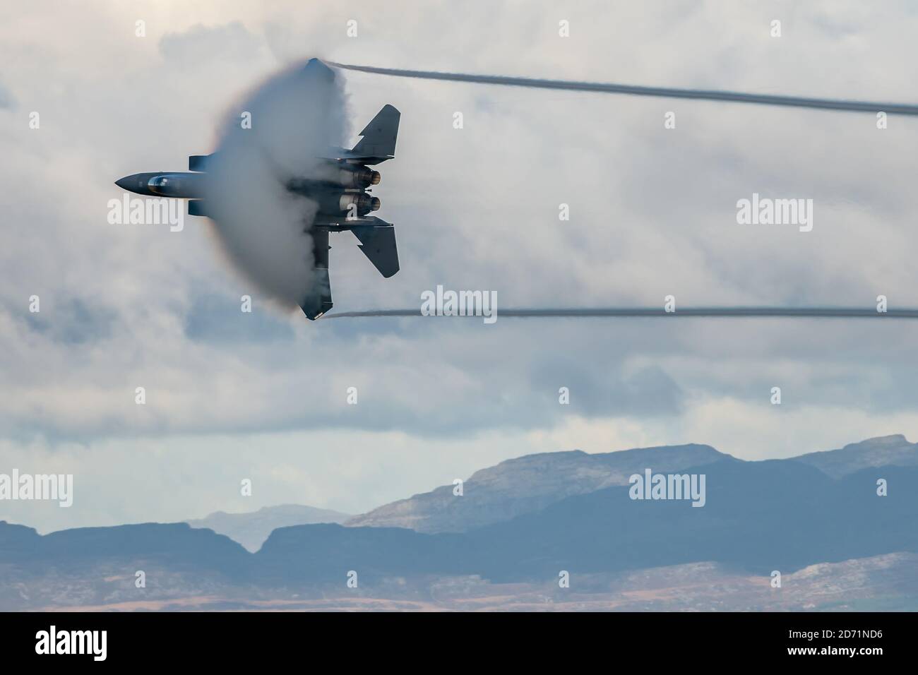 Mcdonnell douglas f15 mach loop immagini e fotografie stock ad alta ...