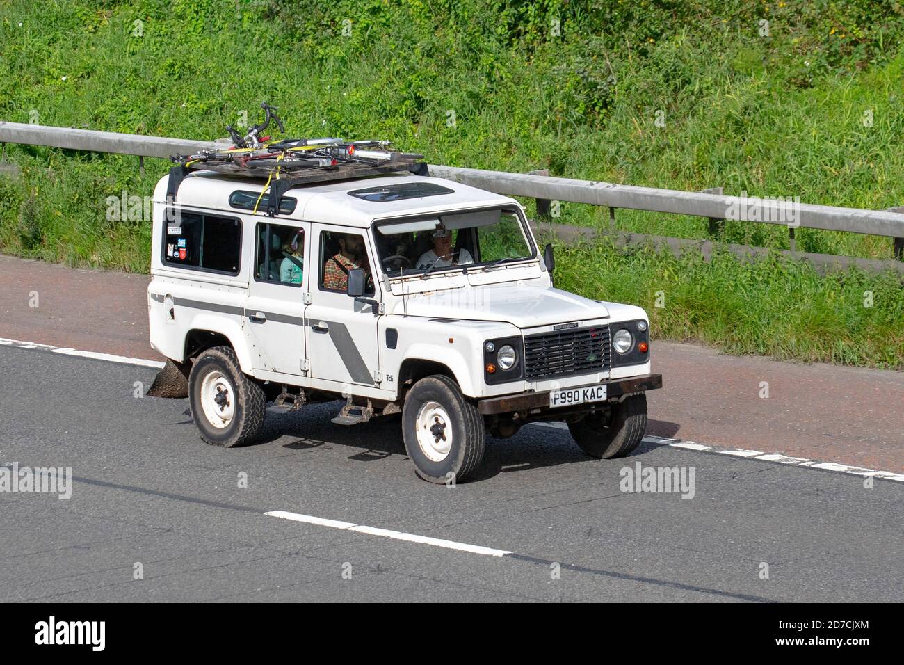 Land rover 110 defender county sw tdi immagini e fotografie stock ad ...