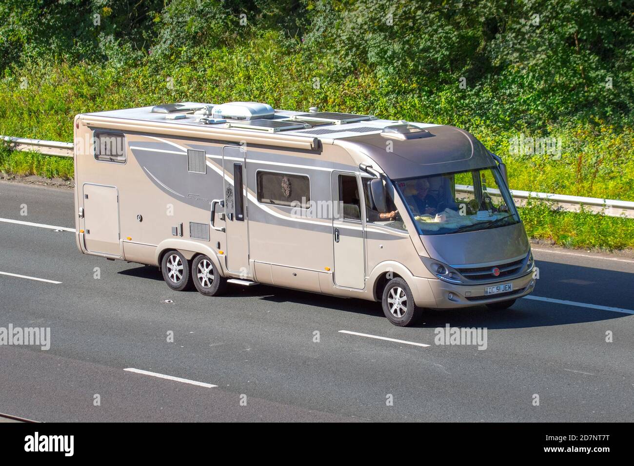 2014 oro Fiat Ducato Caravans e Motorhomes, camper sulle strade della ...