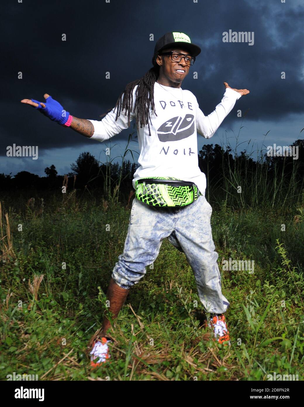 Rappers with gold teeth immagini e fotografie stock ad alta risoluzione ...