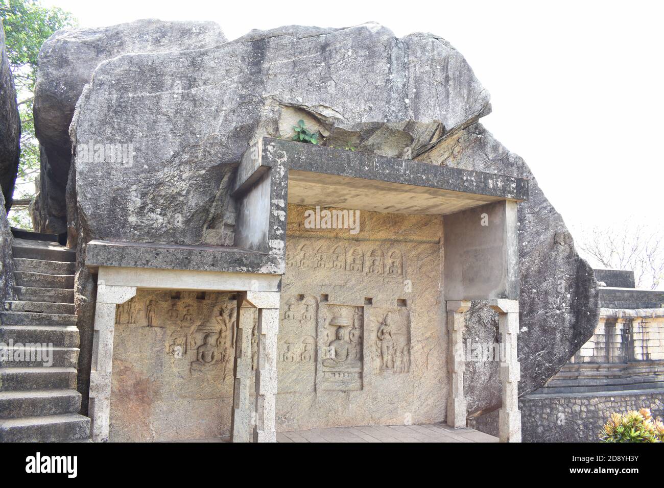 Jain rock cut architecture immagini e fotografie stock ad alta ...