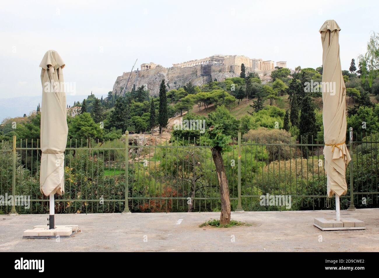 Ombrelloni chiusi immagini e fotografie stock ad alta risoluzione - Alamy