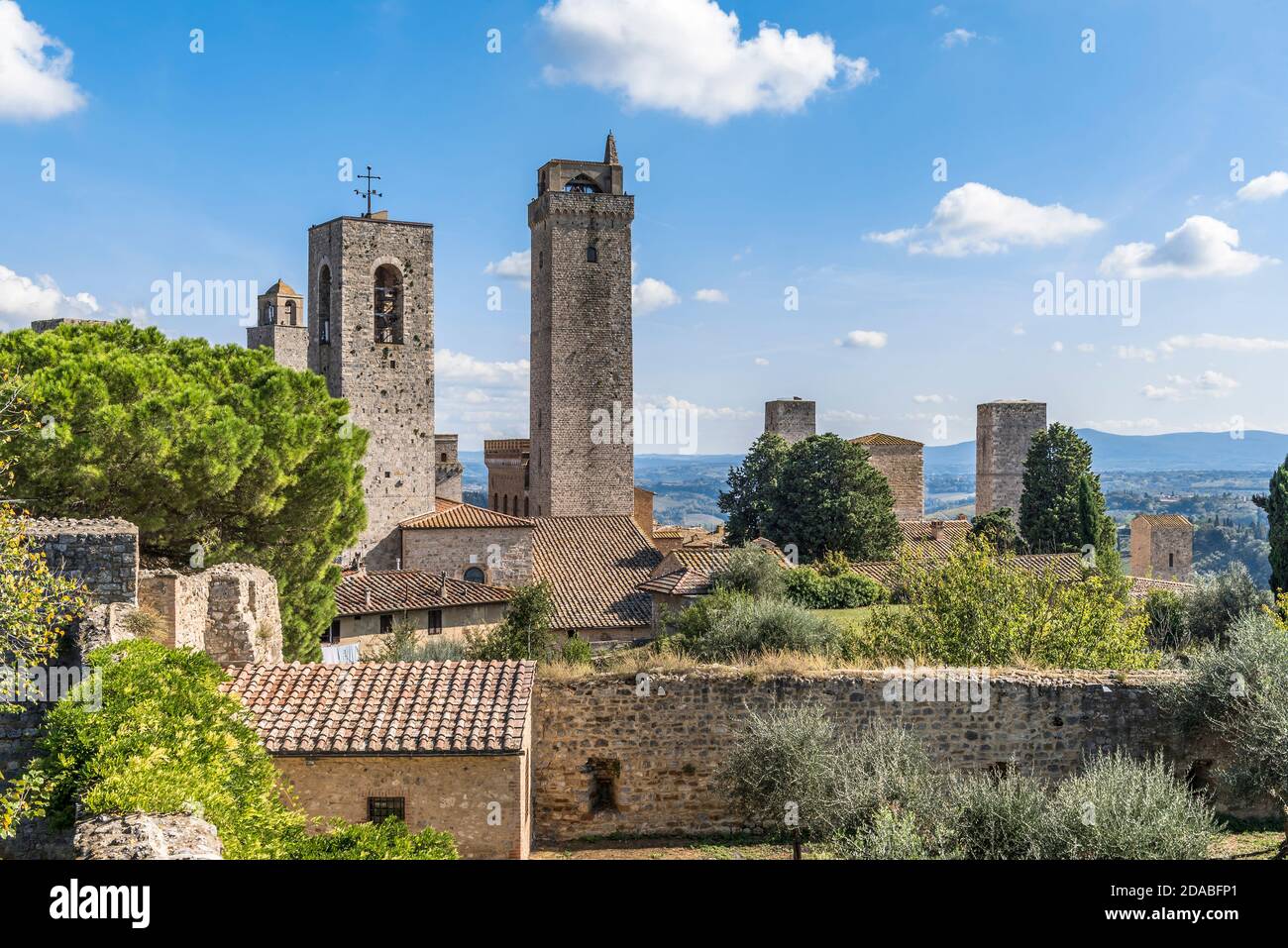 Famose torri medievali immagini e fotografie stock ad alta risoluzione ...