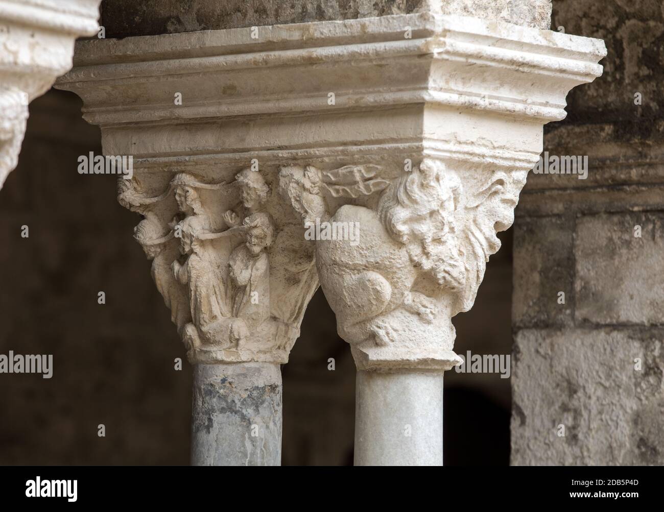 Capitelli Romanici Immagini e Fotos Stock - Alamy