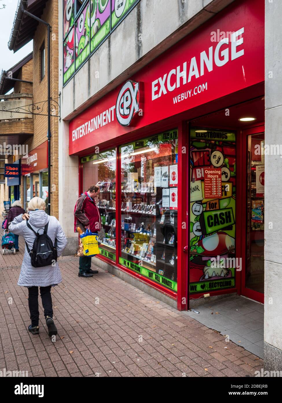 Negozio cex londra immagini e fotografie stock ad alta risoluzione - Alamy