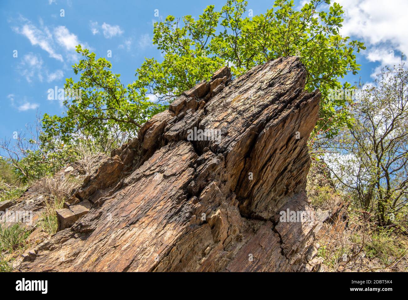 Pareti in ardesia di roccia immagini e fotografie stock ad alta ...
