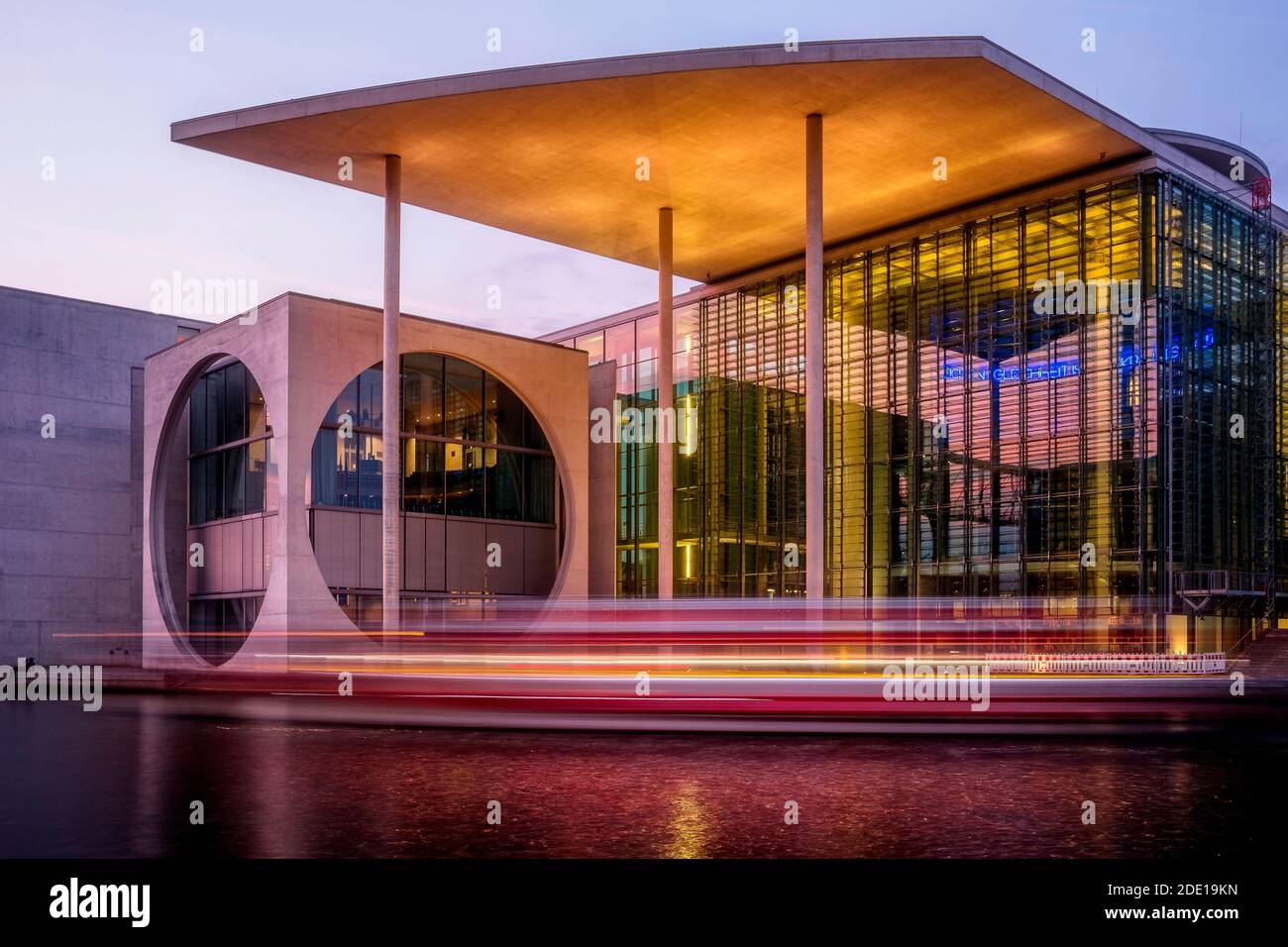 Luders esterno immagini e fotografie stock ad alta risoluzione - Alamy