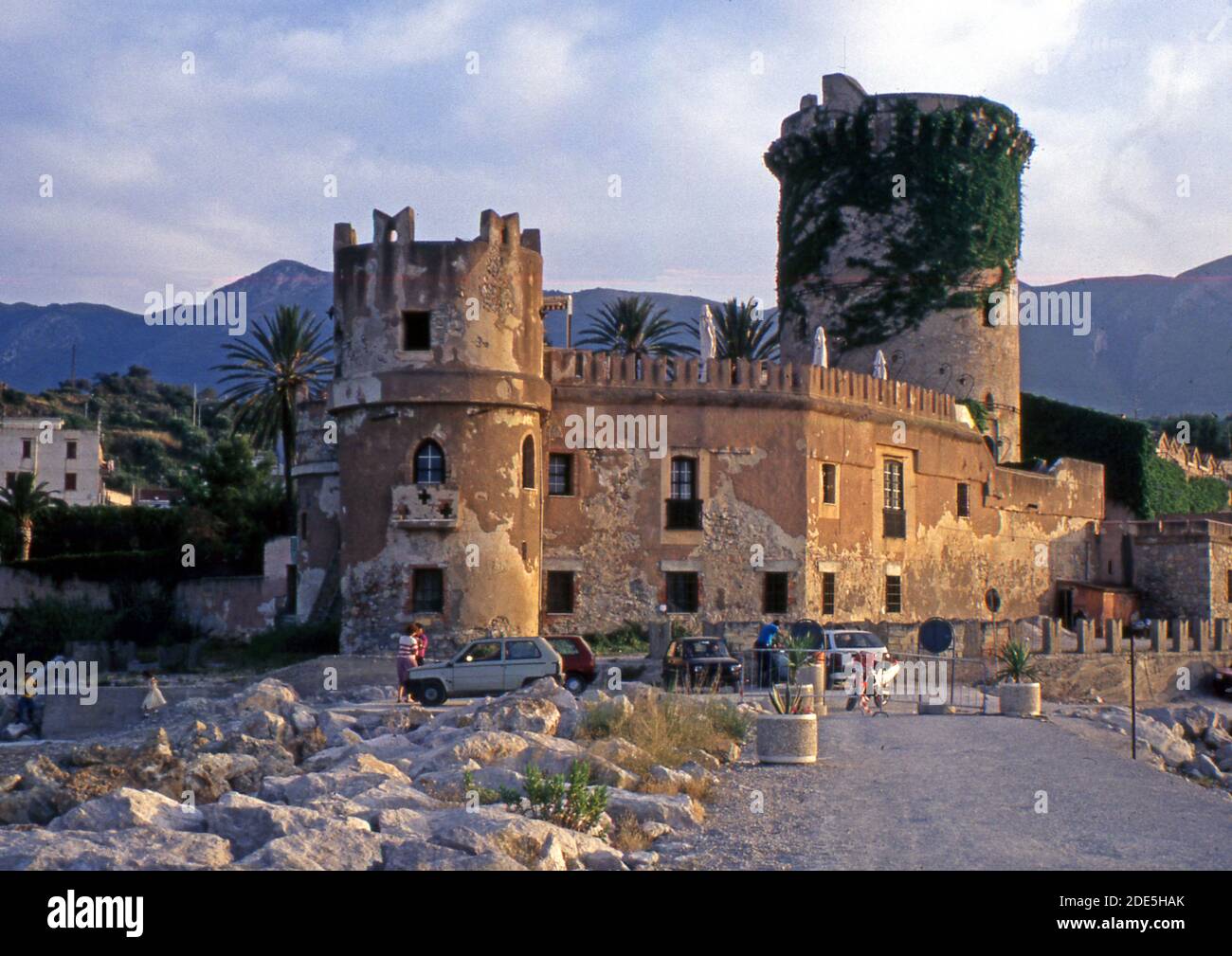 Reportage Sicilia, Italia, 1992, Trabia, Castello di San Nicola ...