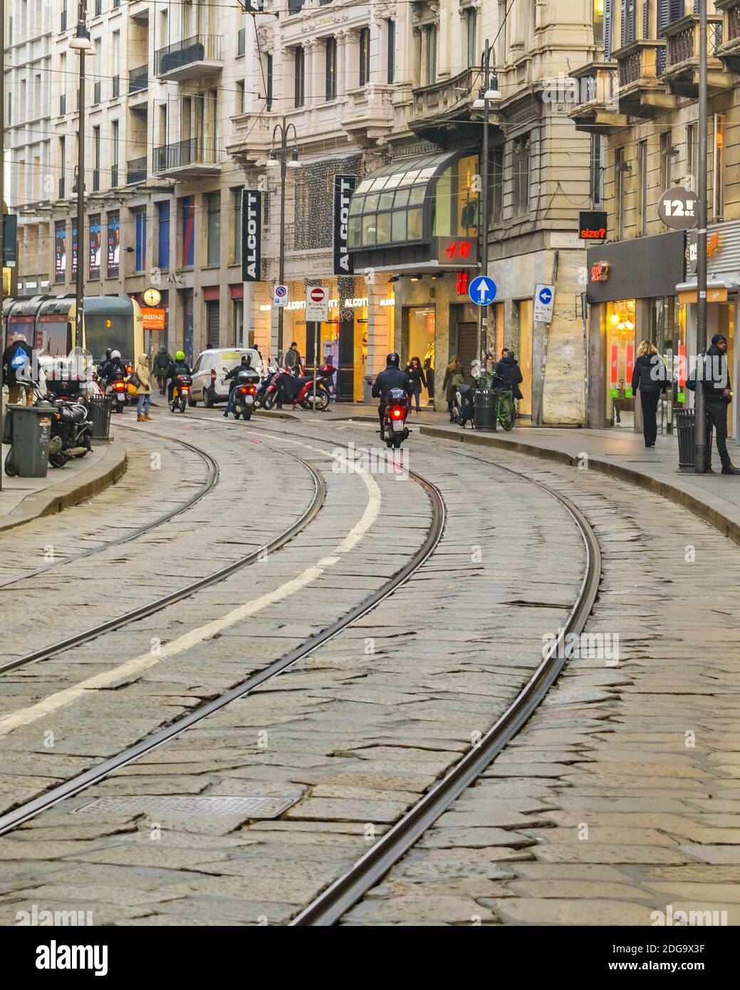 Centro storico milano immagini e fotografie stock ad alta risoluzione ...
