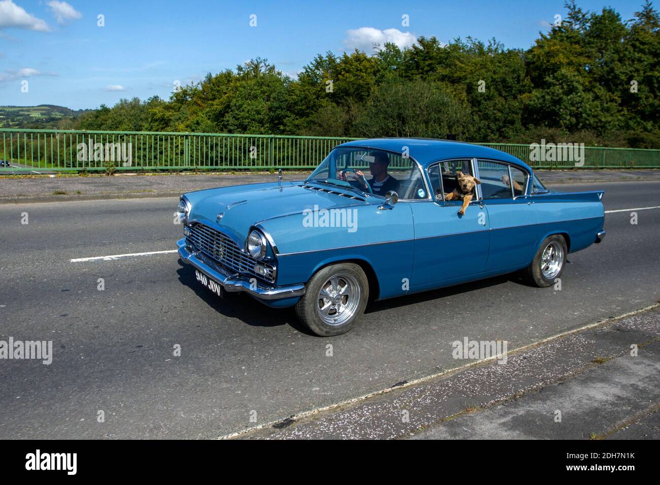 Auto inglesi classiche immagini e fotografie stock ad alta risoluzione ...