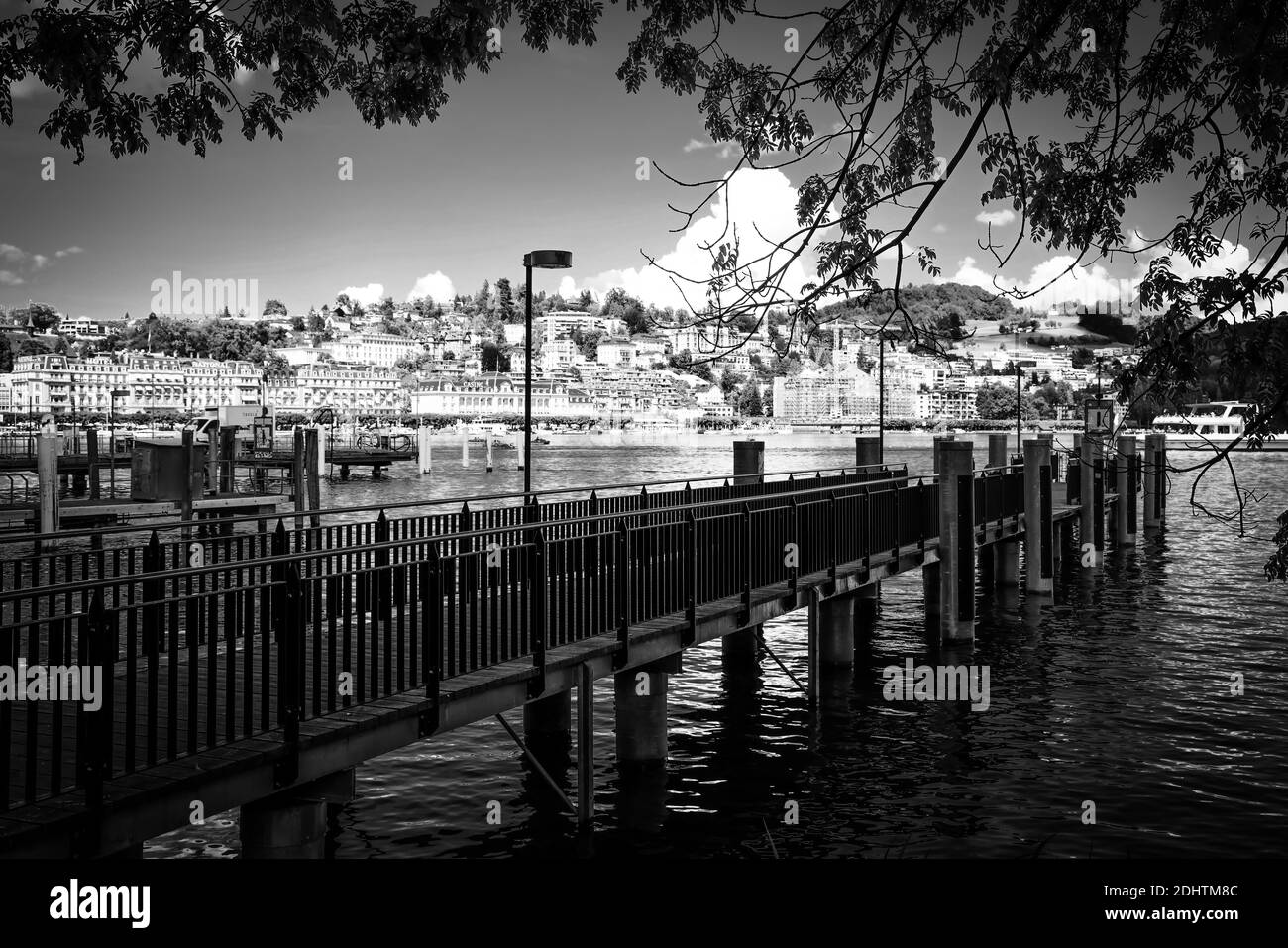 Hotel lake district Foto e Immagini Stock in Bianco e Nero - Alamy