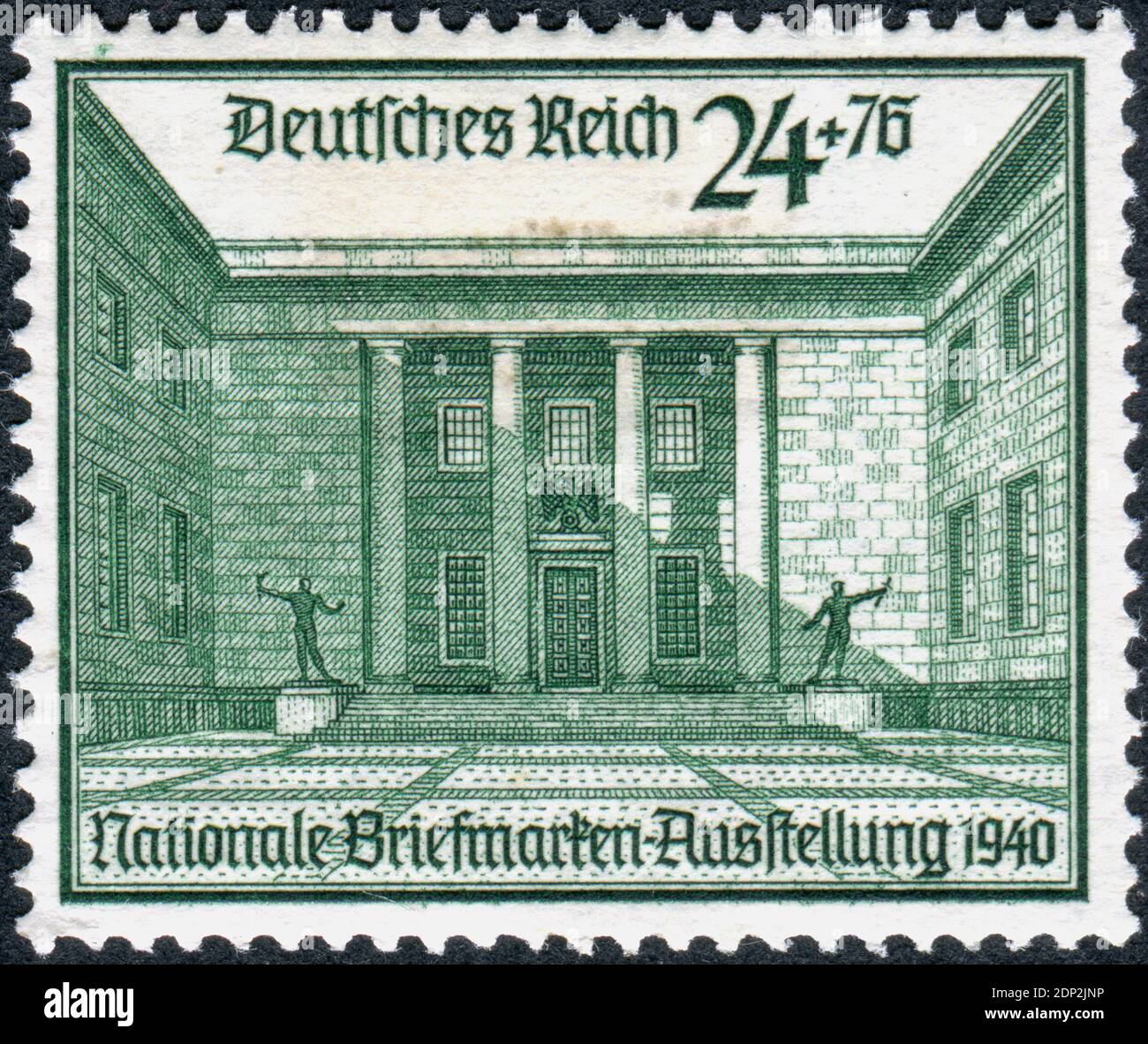 GERMANIA - CIRCA 1940: Stampato in Germania, ha mostrato una Corte ...