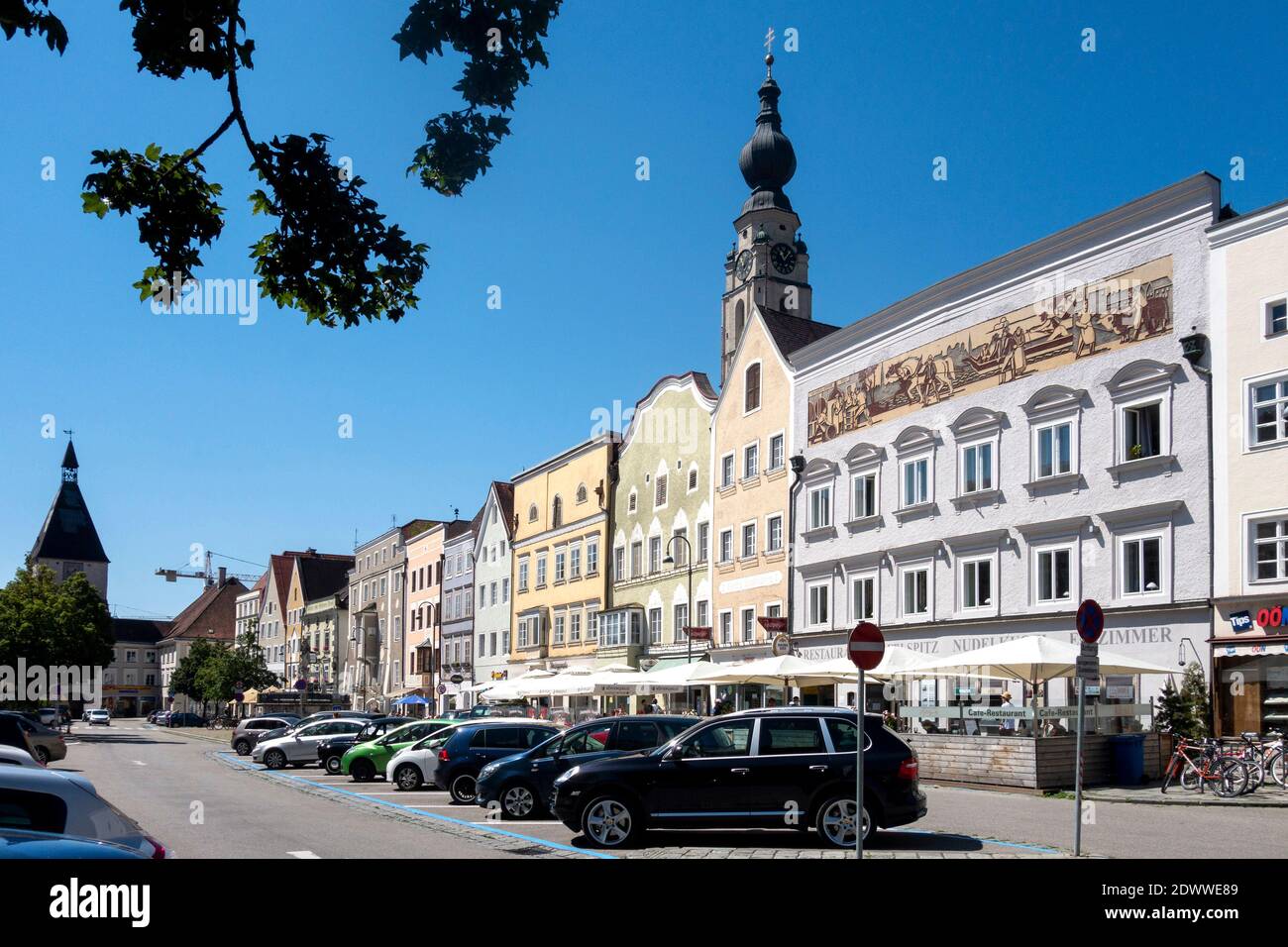 Braunau am inn stadtplatz immagini e fotografie stock ad alta ...