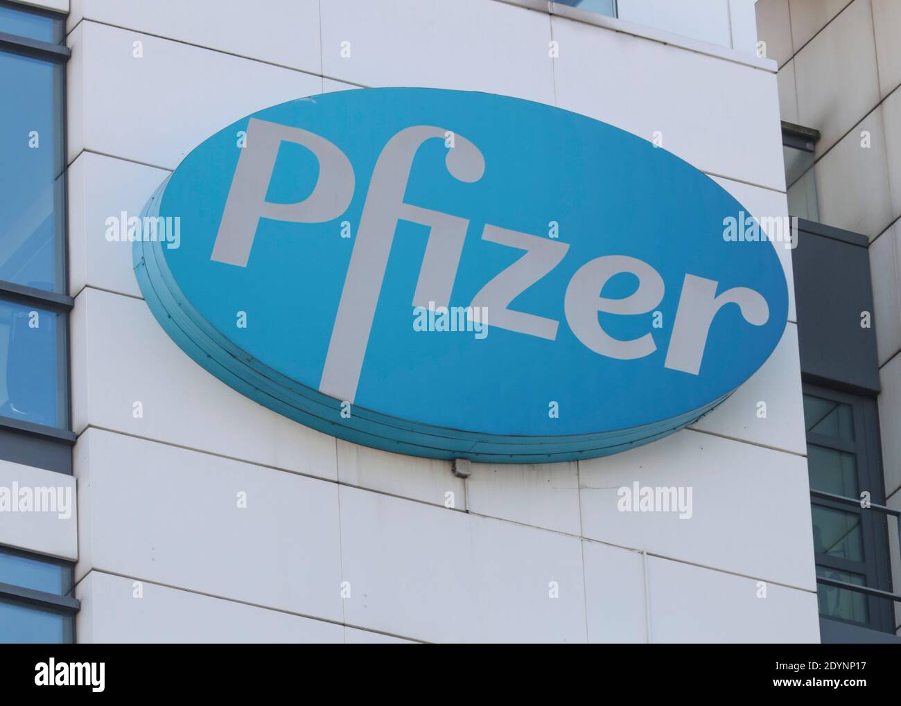Pfizer farmaceutico immagini e fotografie stock ad alta risoluzione - Alamy