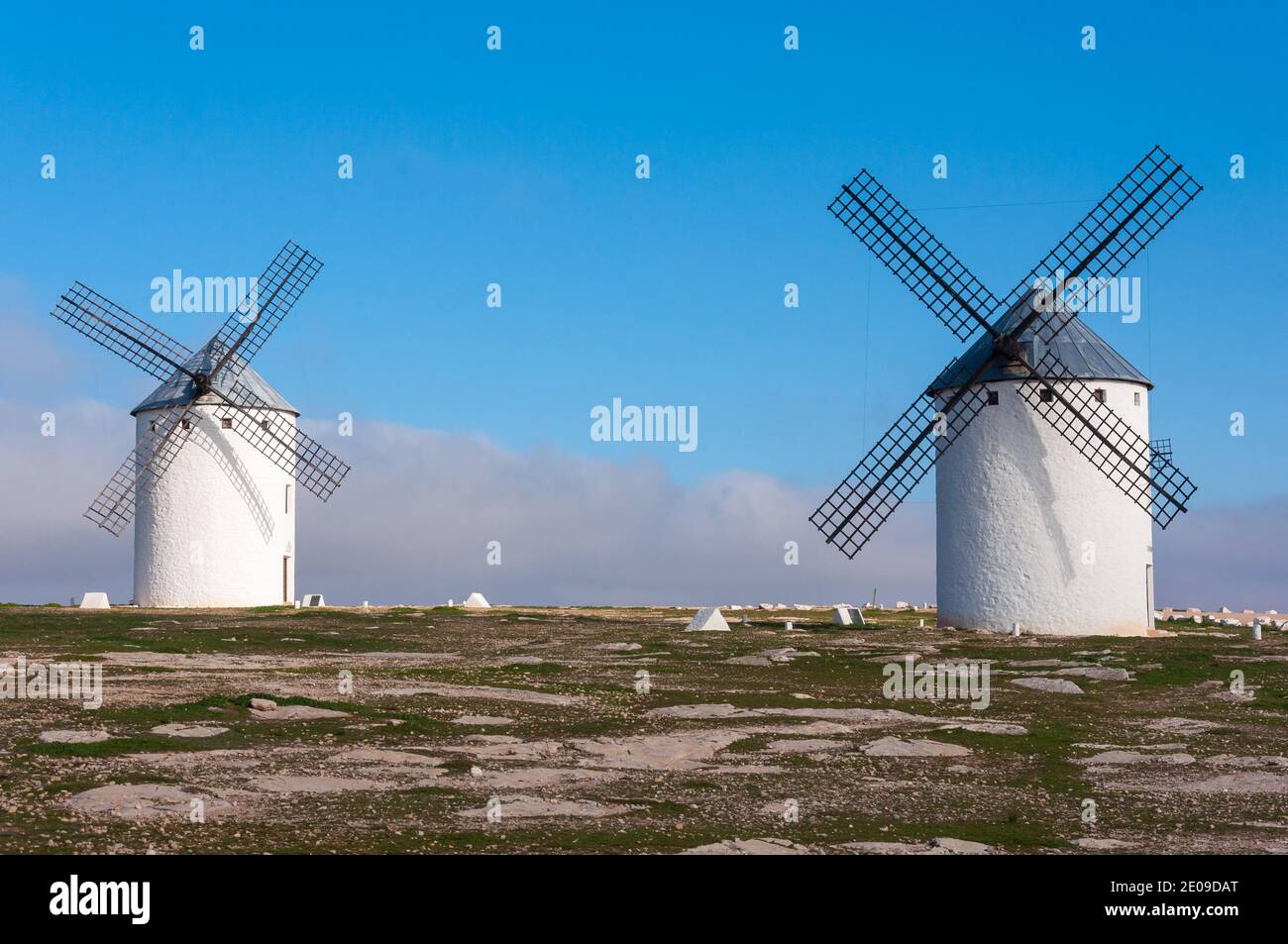 I mulini a vento di don chisciotte immagini e fotografie stock ad alta ...