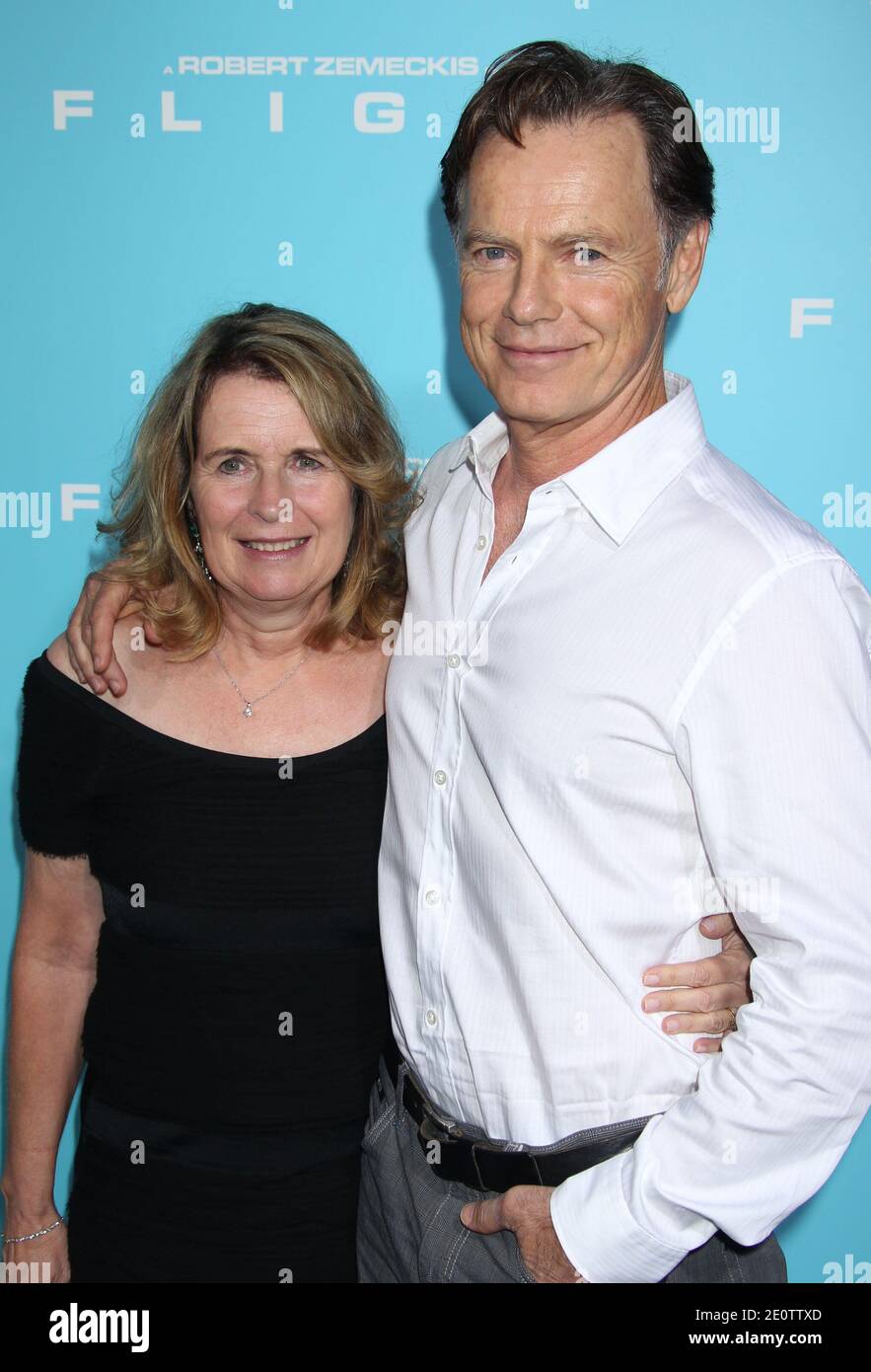 Susan devlin and bruce greenwood immagini e fotografie stock ad alta risoluzione - Alamy