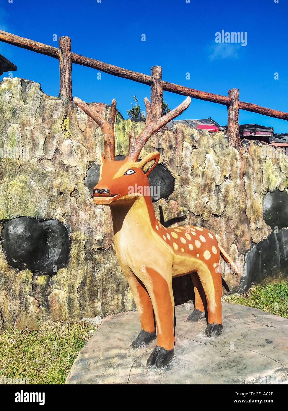 Scultura di cervo coda bianca immagini e fotografie stock ad alta ...