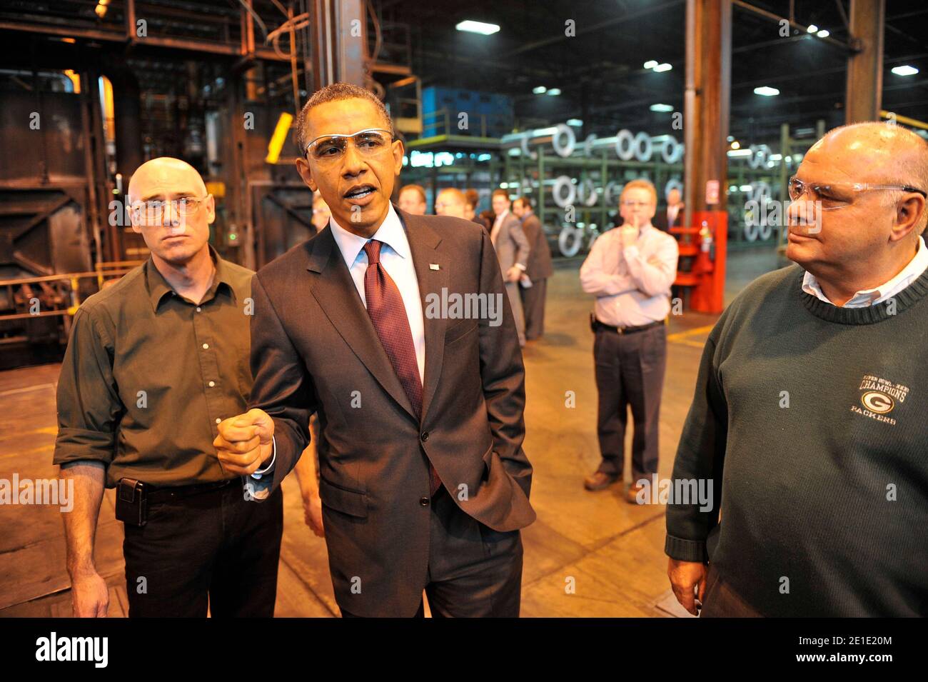 Il presidente degli Stati Uniti Barack Obama (C) tournée nella Skana ...