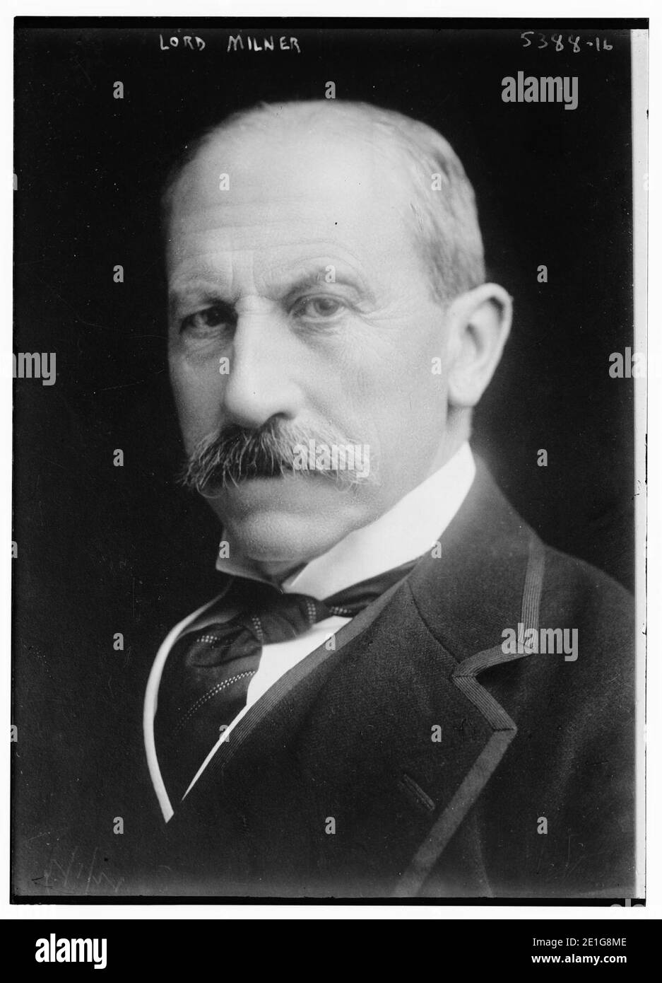 Signore milner immagini e fotografie stock ad alta risoluzione - Alamy