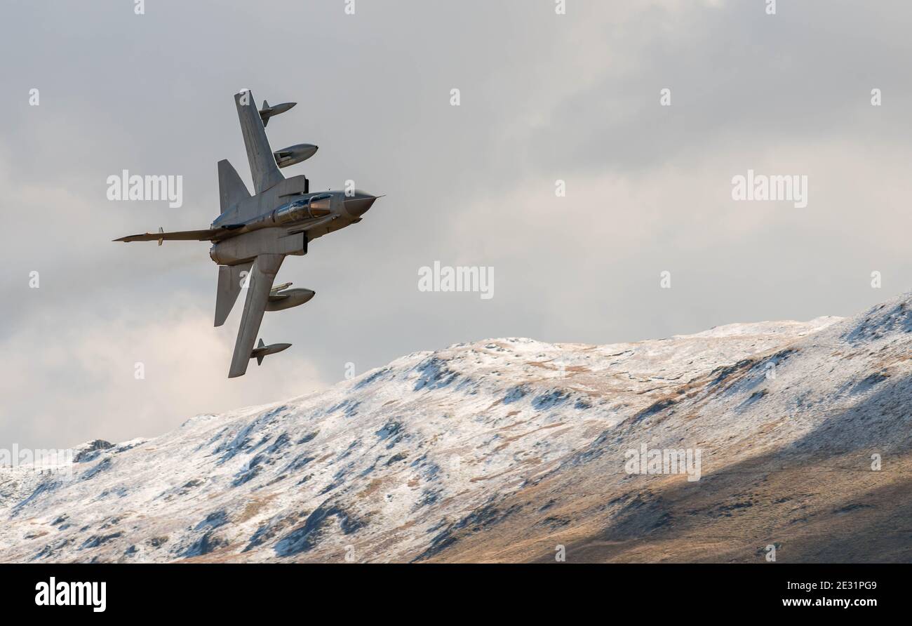 Tornado mach loop immagini e fotografie stock ad alta risoluzione - Alamy