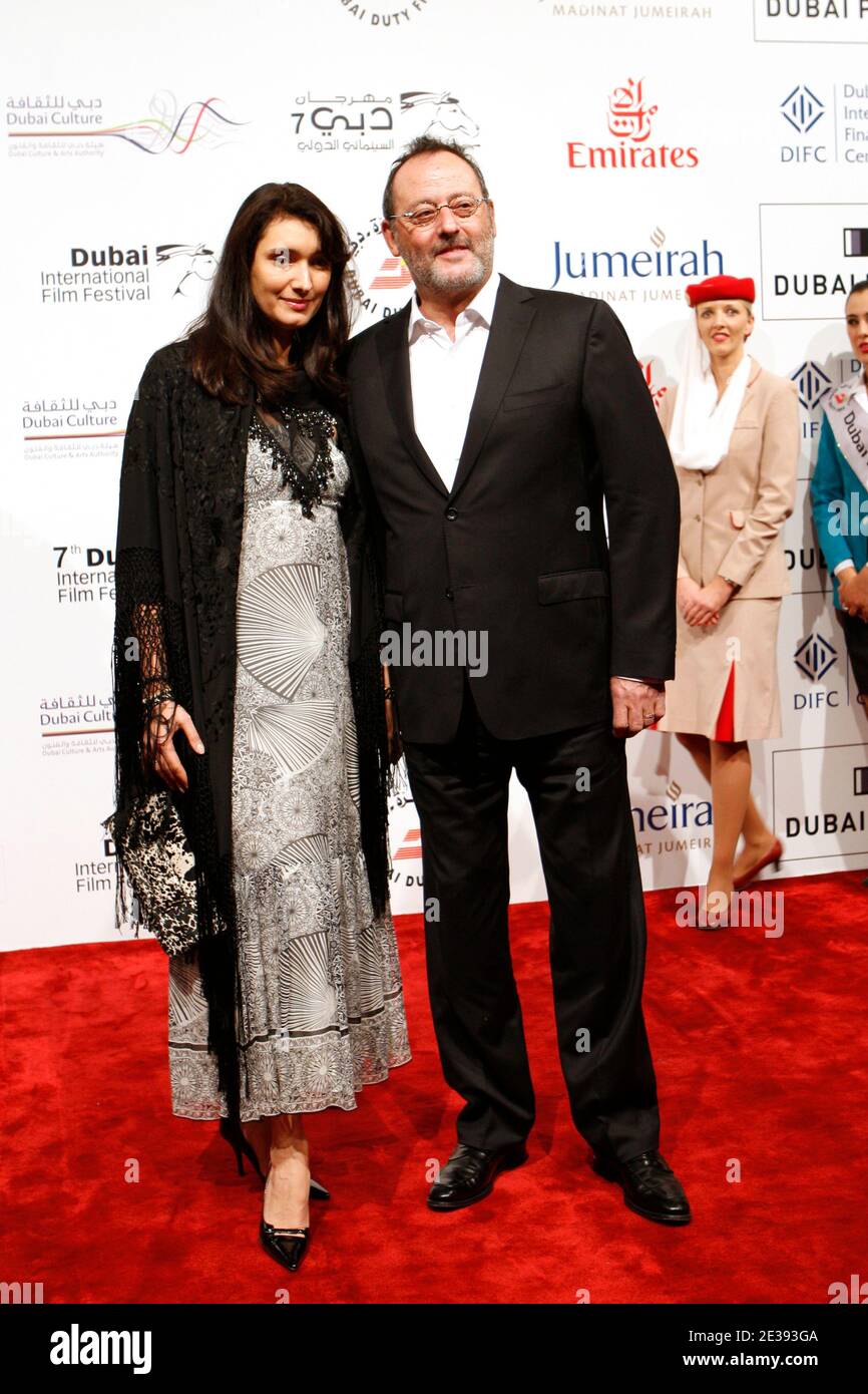 L'attore francese jean reno e sua moglie zofia borucka immagini e ...