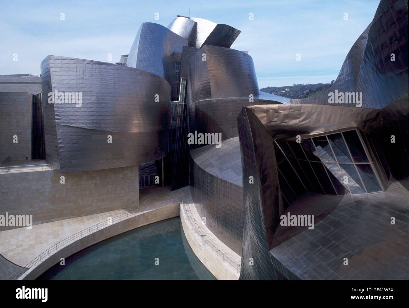 Architekt frank gehry immagini e fotografie stock ad alta risoluzione ...