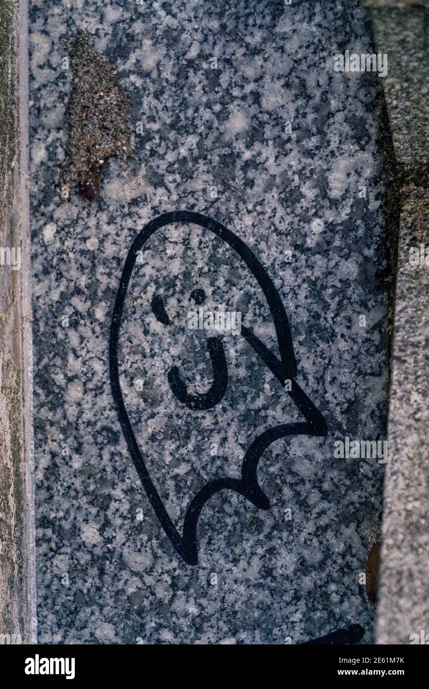 Smiley faccia felice graffiti immagini e fotografie stock ad alta ...