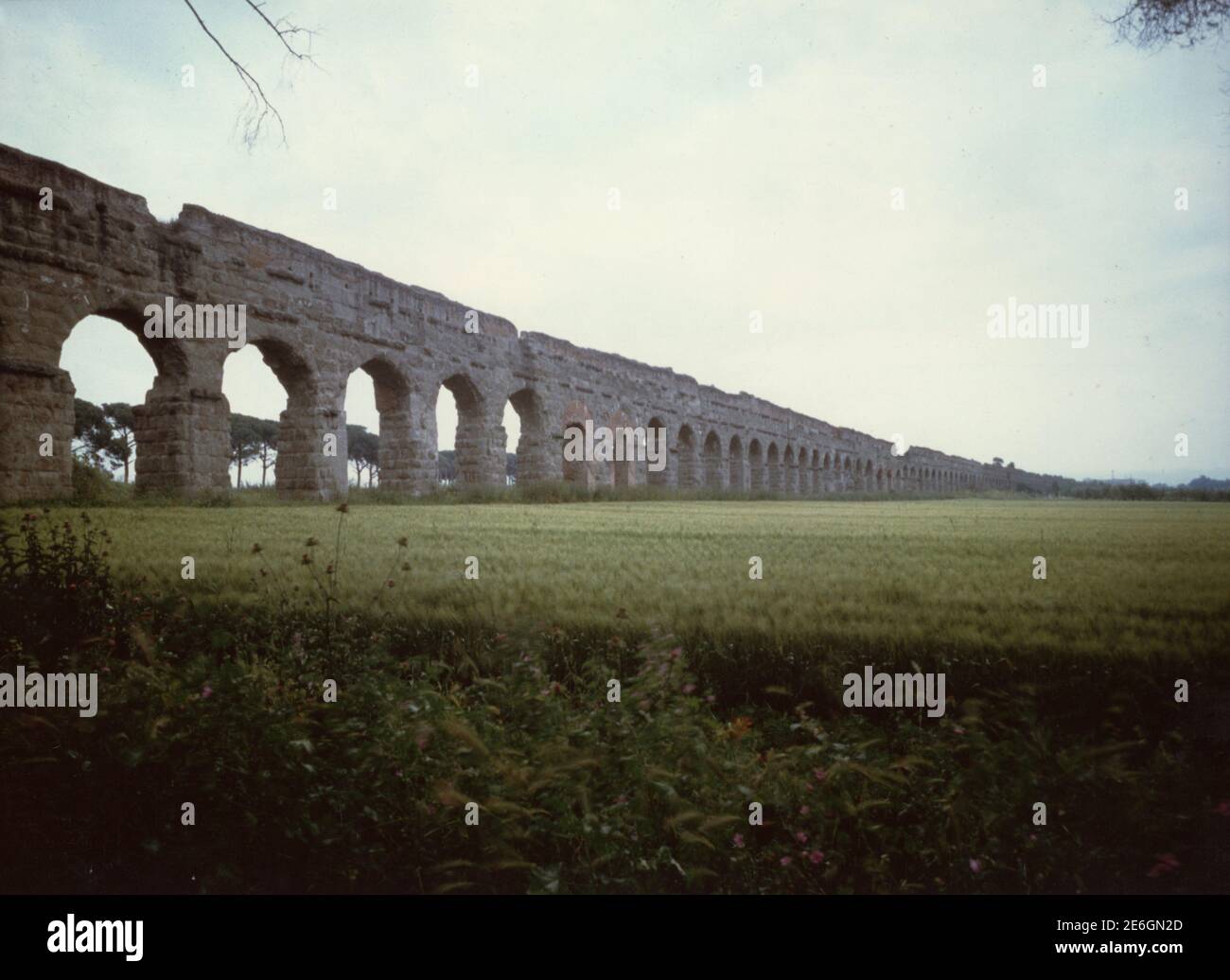 Parco acquedotti roma appia antica immagini e fotografie stock ad alta ...