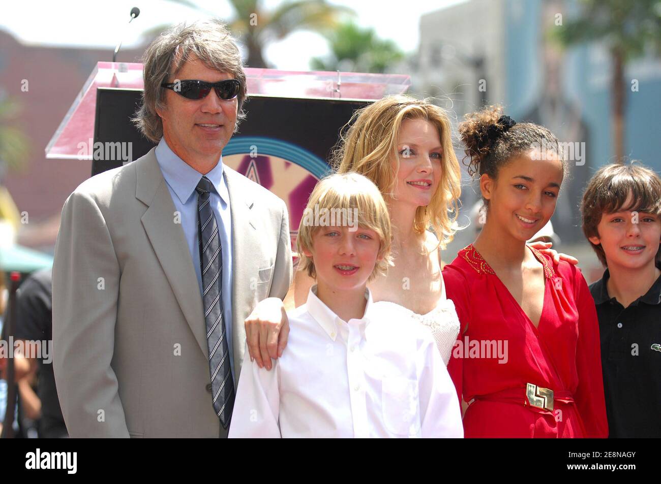 John kelley and michelle pfeiffer immagini e fotografie stock ad alta ...