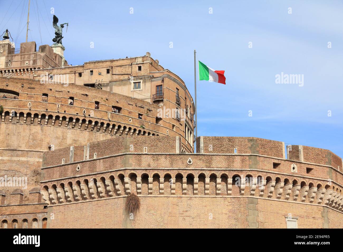 Bandiera italiana angelo italia roma immagini e fotografie stock ad ...