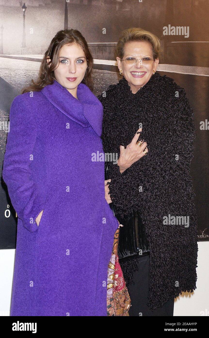 L'attrice francese Claudia Cardinale e sua figlia Claudia frequentano ...