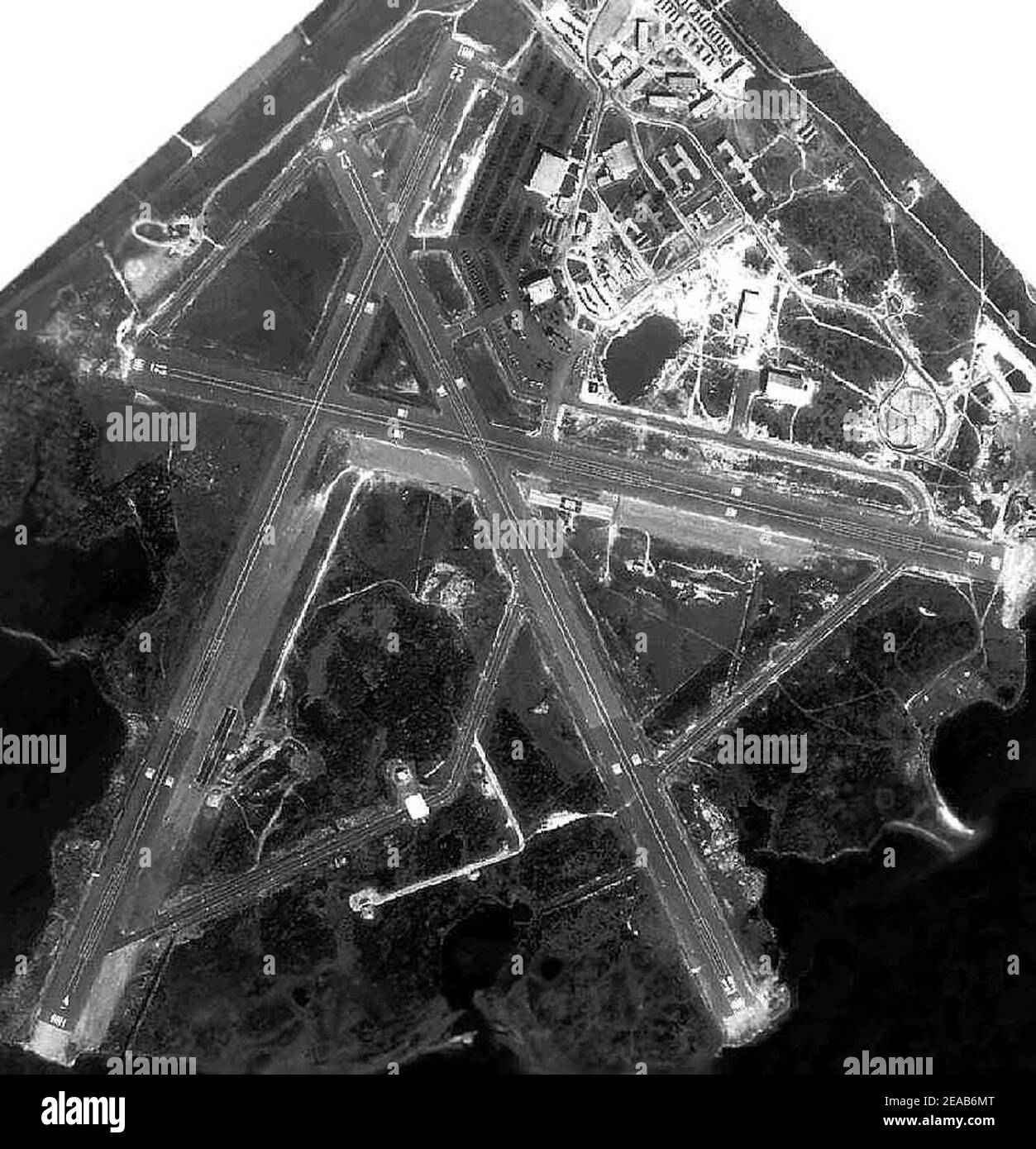 Ausiliario della marina immagini e fotografie stock ad alta risoluzione ...