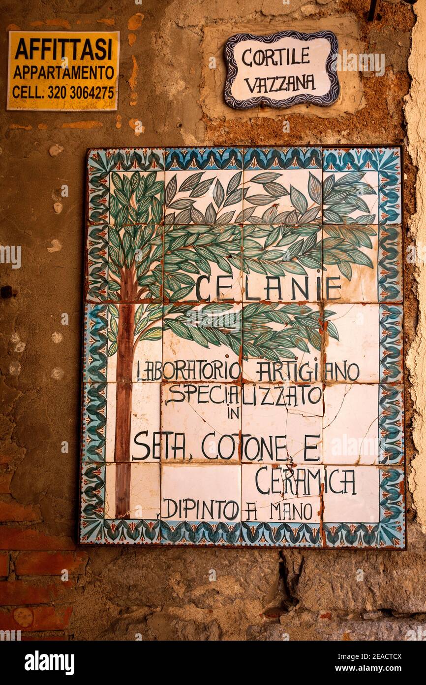 Cartello pubblicitario di ceramiche decorative immagini e fotografie ...