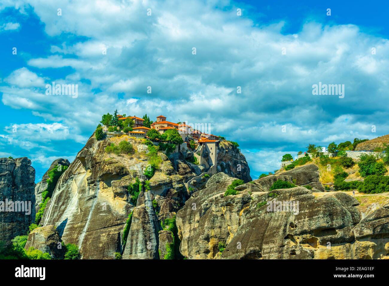 Monastero di meteora immagini e fotografie stock ad alta risoluzione ...