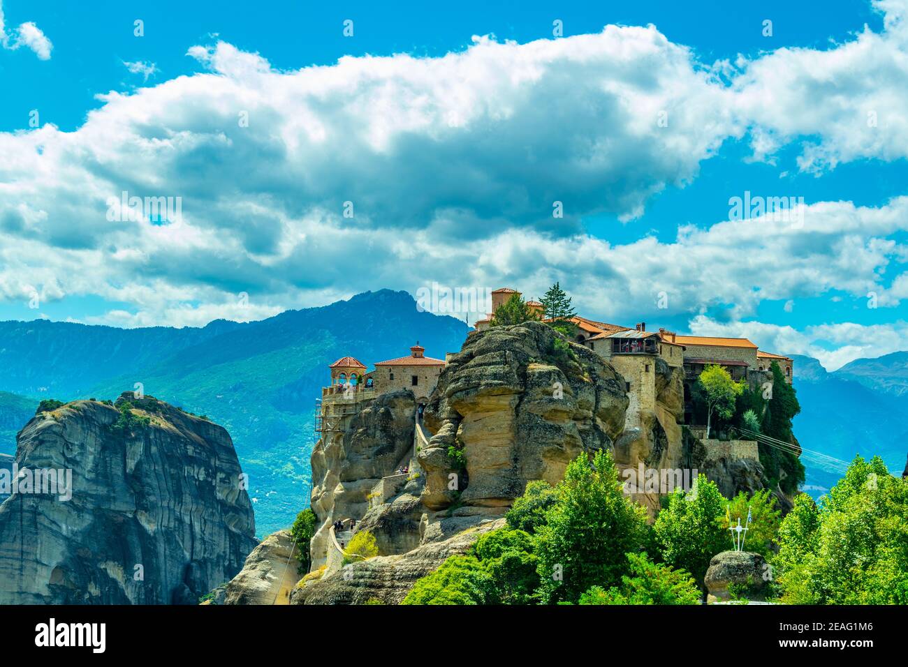 Monastero di meteora immagini e fotografie stock ad alta risoluzione ...